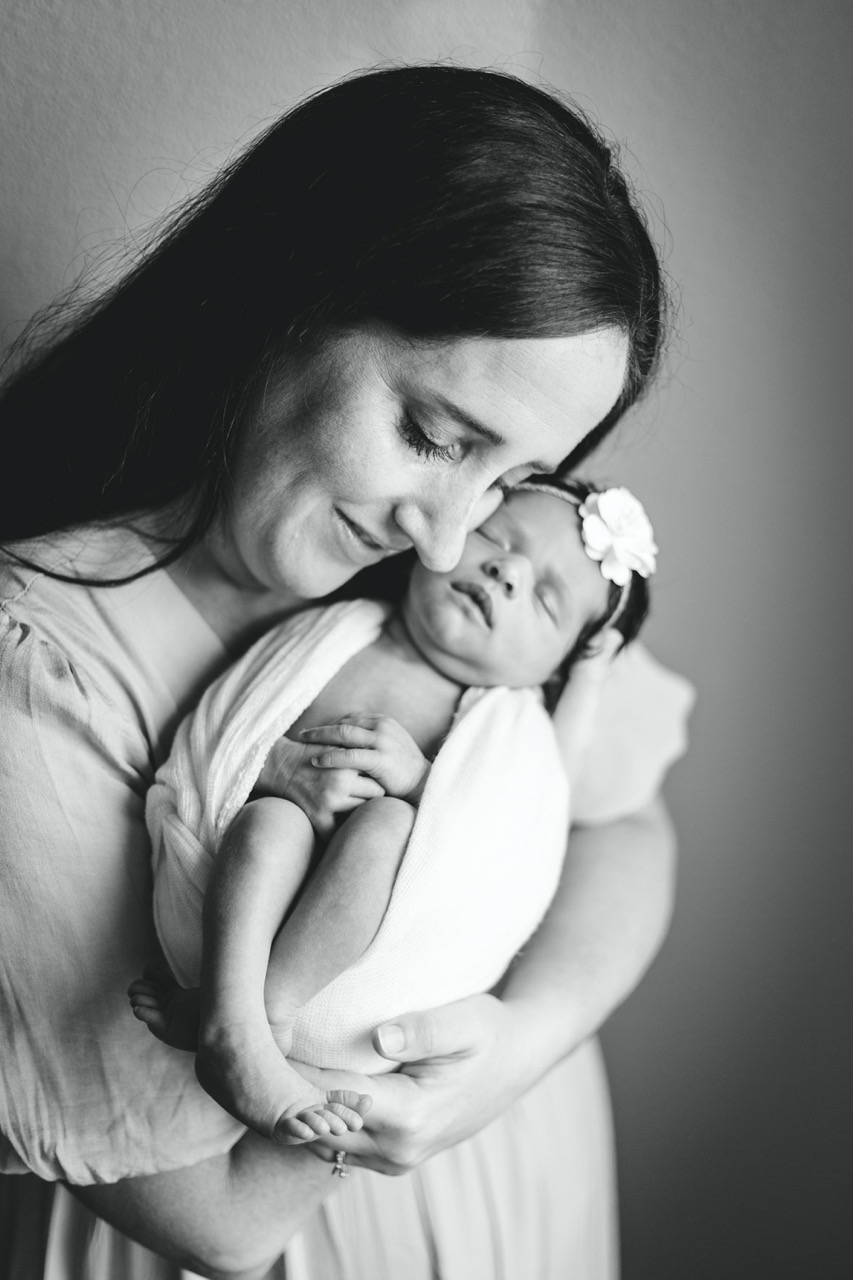 Newborn - Paola Paolini